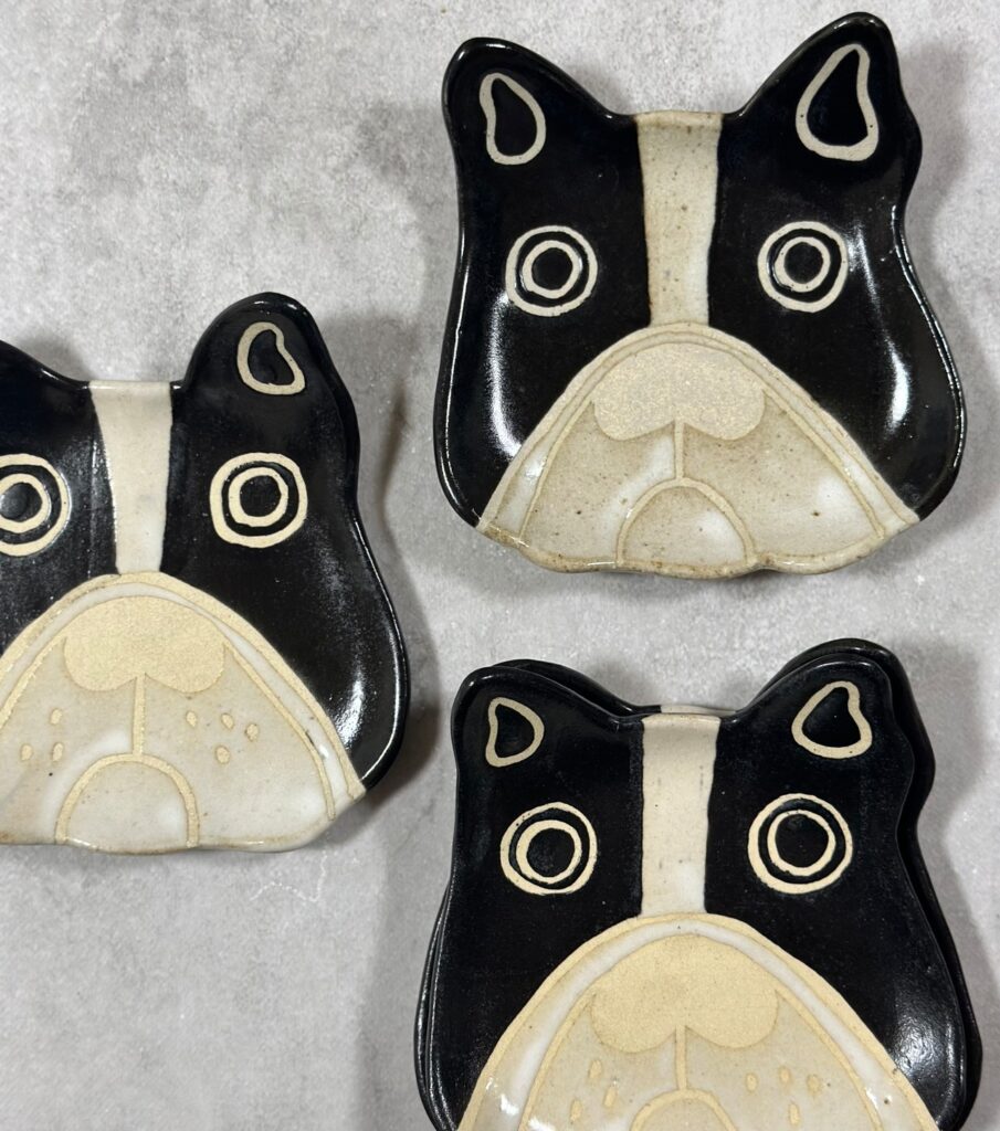 BOWWOW DOG MOTIF PLATE | si gu sa